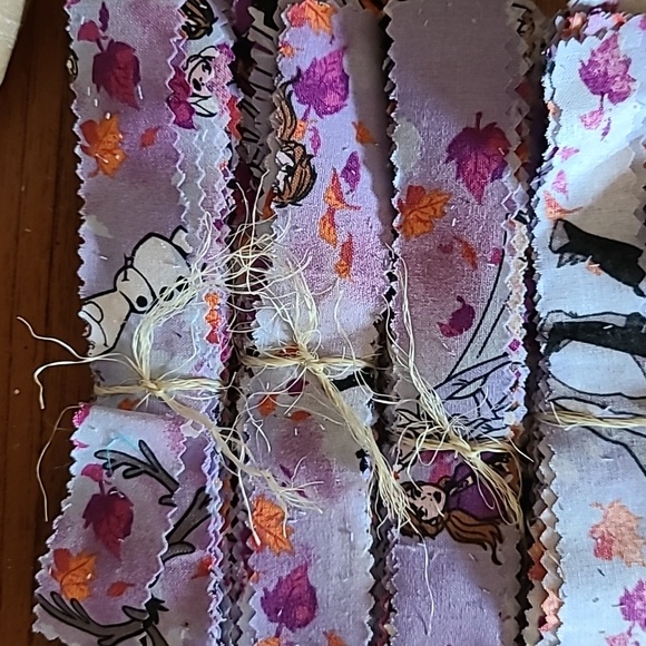 Disney | Office | Kids Crafts Disney Frozen Rag Garland Diy Fabric ...